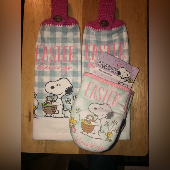 Peanuts | Kitchen | Peanuts Easter Kitchen Set | Poshmark